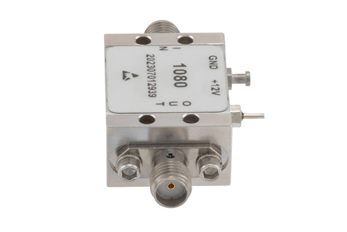 1.0 dB NF Low Noise アンプ, 動作範囲1 GHz ～ 6 GHz, 18 dB ゲイン, 18.5 dBm P1dB, SMA