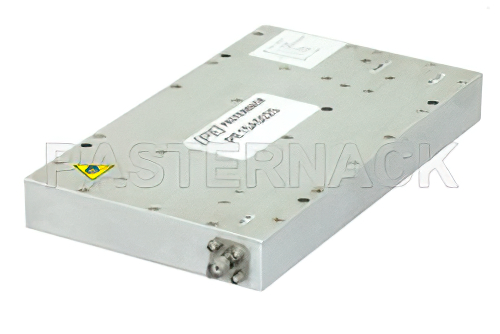 40 dB ゲイン、16 W P1dB、800 MHz 〜 2.5 GHz、大電力増幅器、50 dBm IP3、SMA